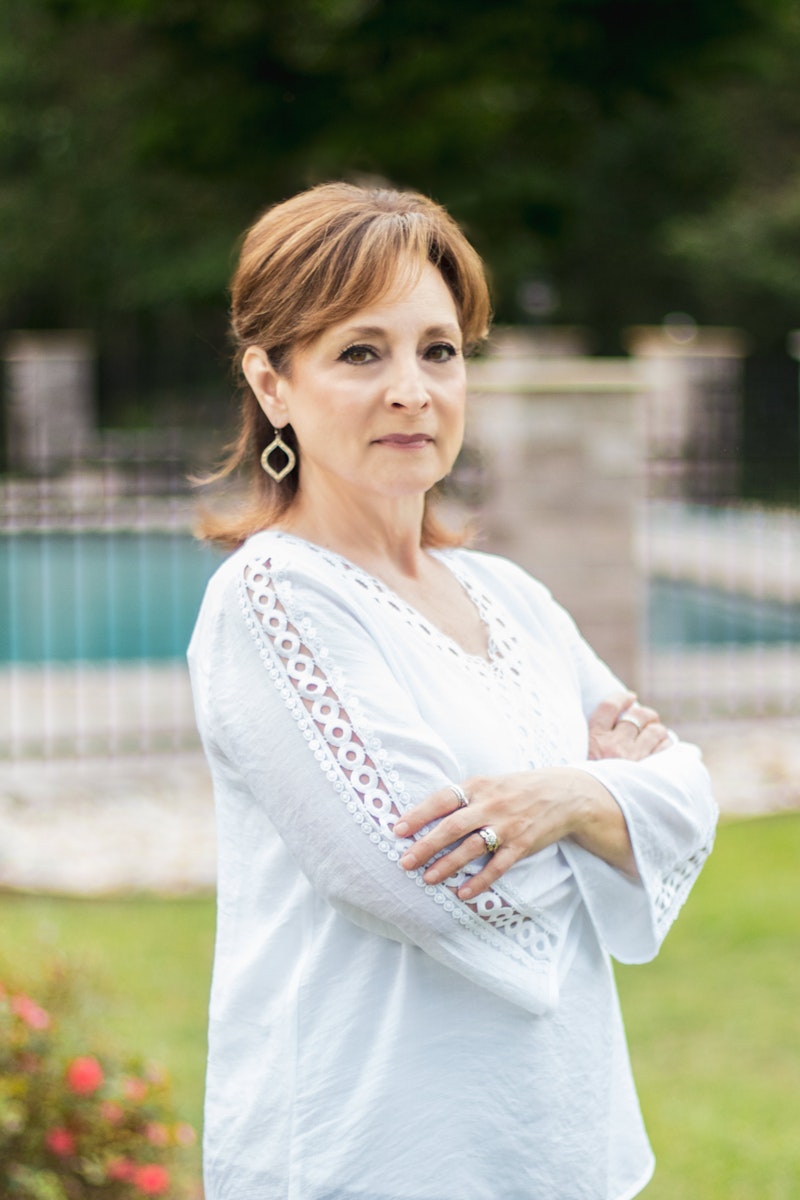 Debbie King in Petal | Hemlane