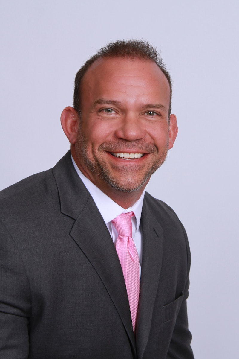 David Velasquez in Amarillo | Hemlane