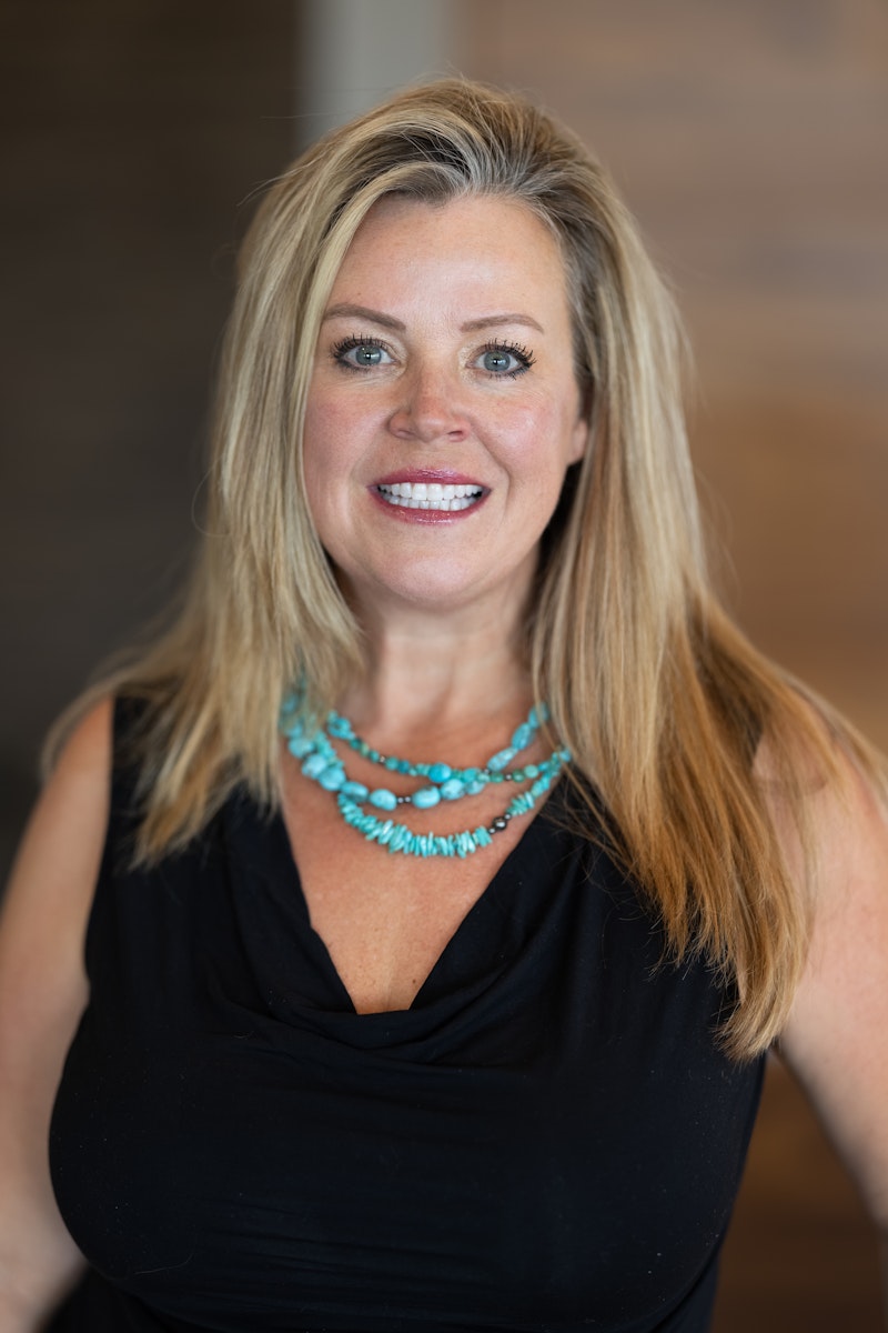 Strawberry Windholz in Denver | Hemlane